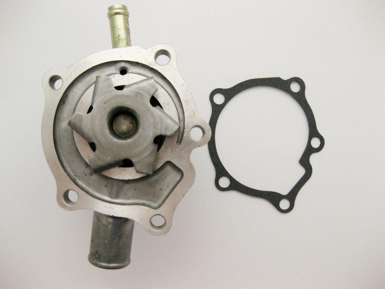 Wasserpumpe für Kubota Motor D902 | Kubota-Teile